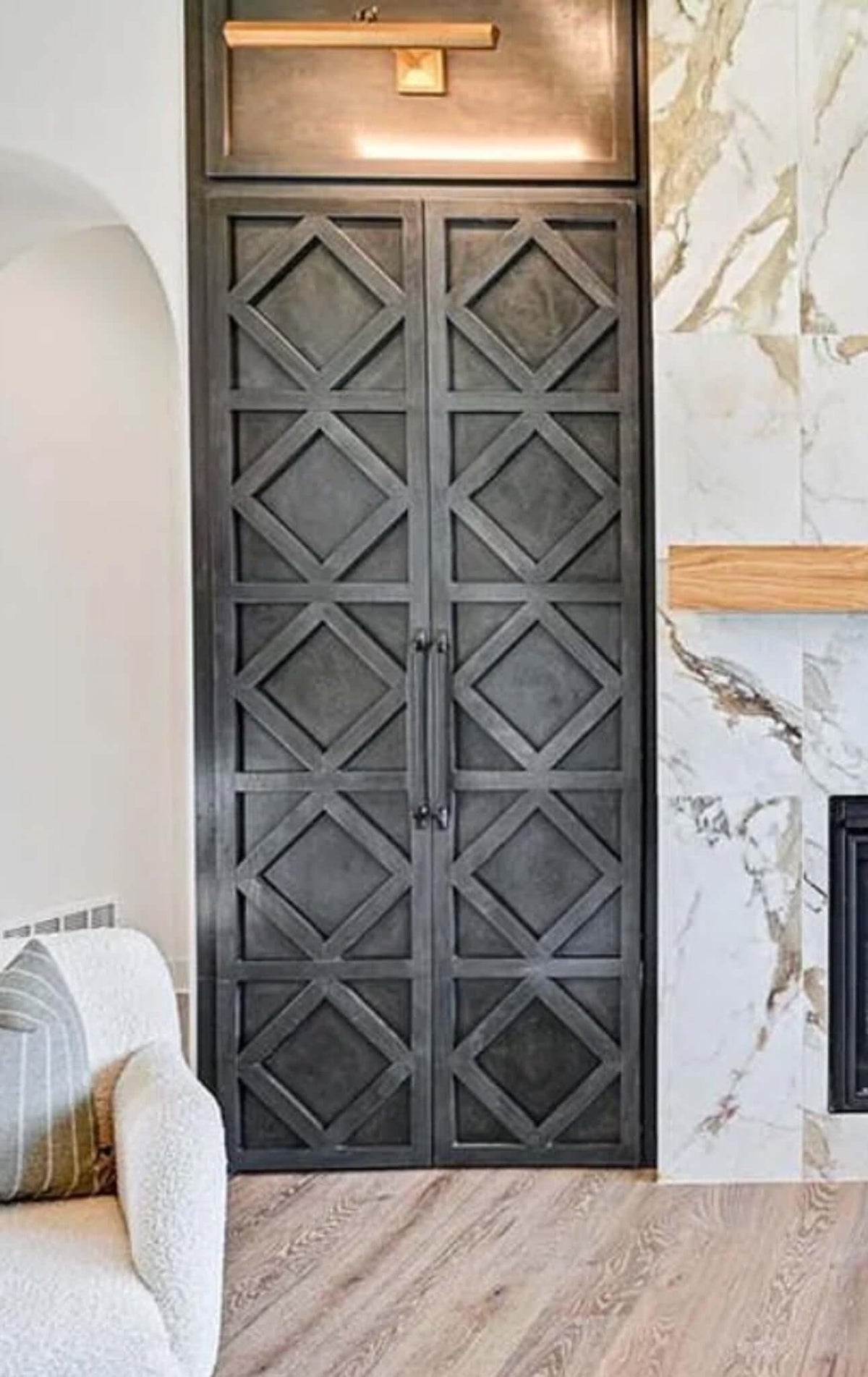 Stacy Door | Modern X Design with Geometric Elegance